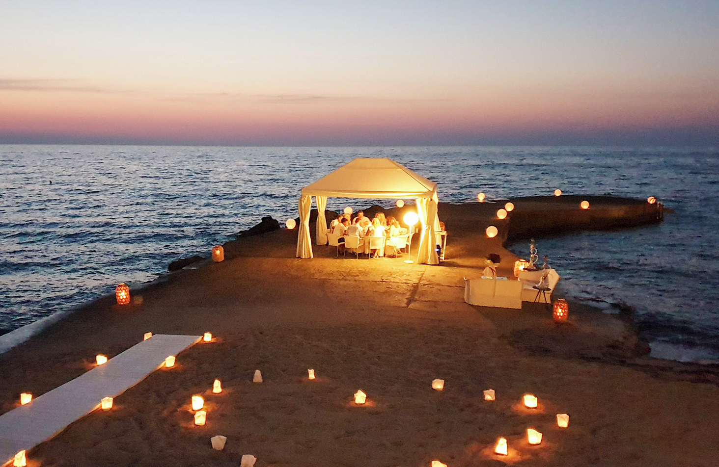 Grecotel LUXME White - Adelianos Kampos - Heraklion hotels | Jet2holidays