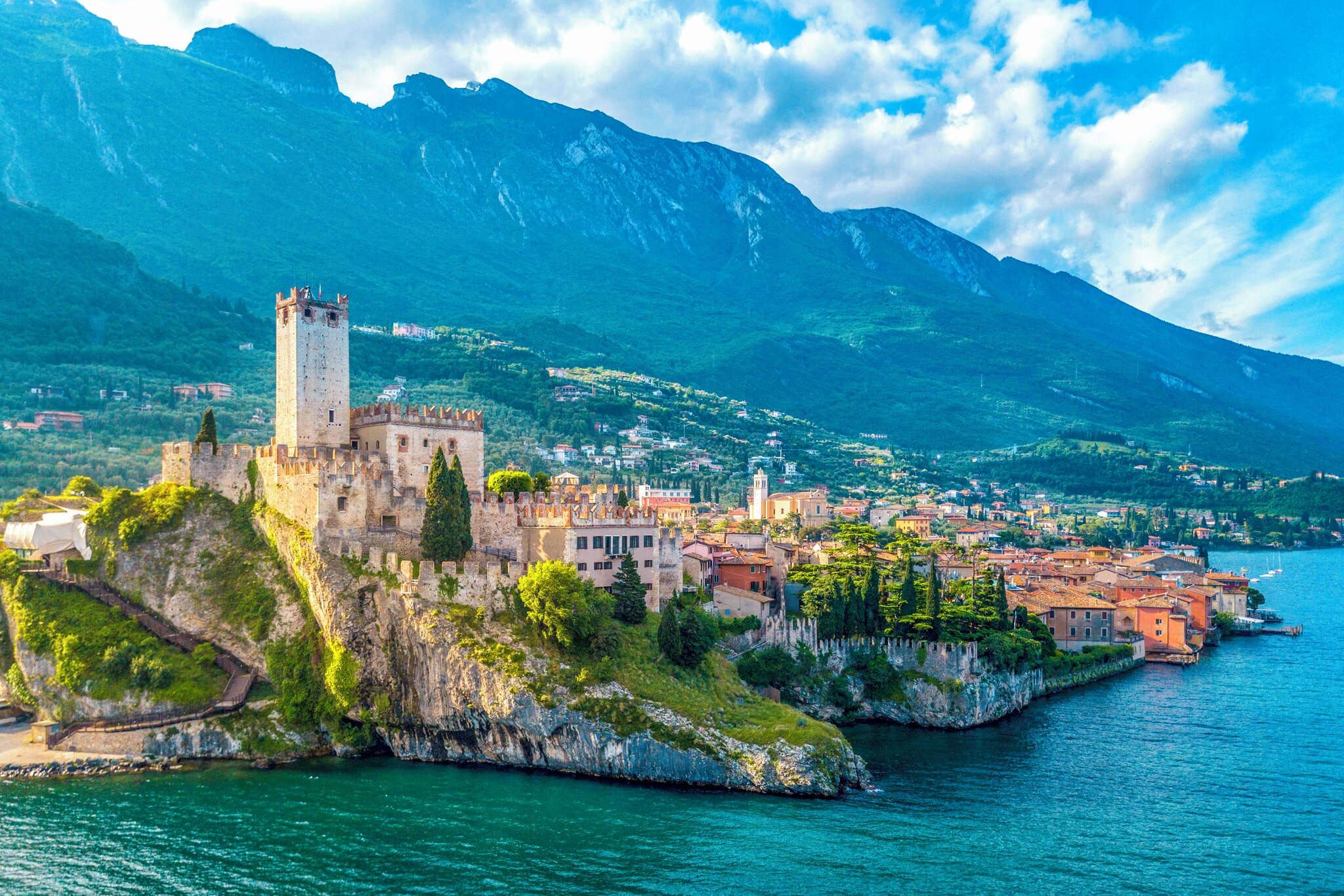 Lake Garda Holidays & Best Deals 2024/2025 | Lake Garda Hotels ...