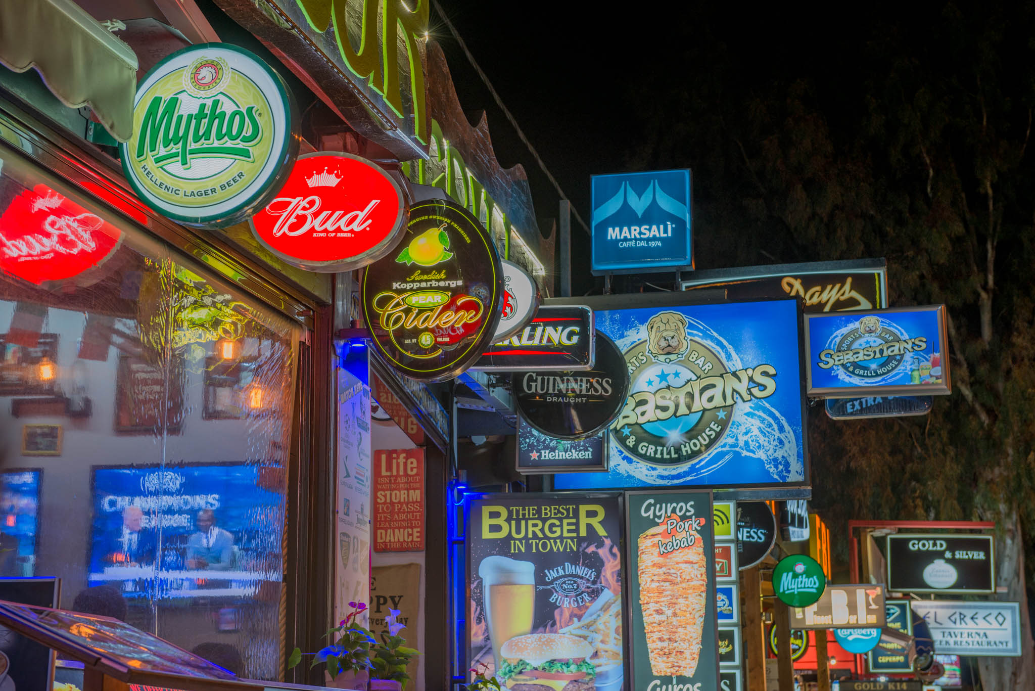 Ixia Holidays 2018/2019 | Jet2holidays