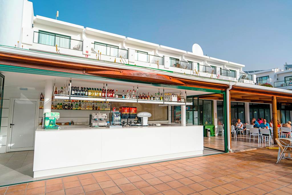 Hotel THB Flora - Puerto Del Carmen hotels | Jet2holidays