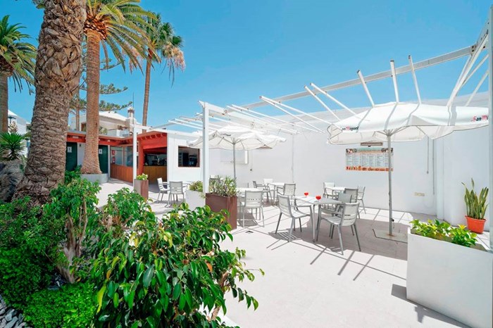 LABRANDA Playa Club Apartments - Puerto Del Carmen hotels | Jet2holidays