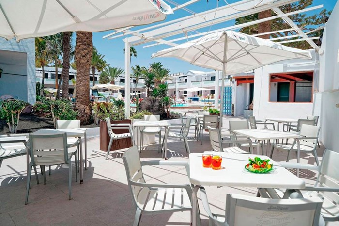 LABRANDA Playa Club Apartments - Puerto Del Carmen hotels | Jet2holidays