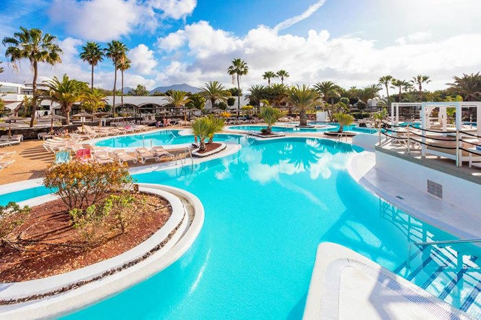 Elba Lanzarote Royal Village Resort & Aqualava Waterpark - Playa Blanca ...