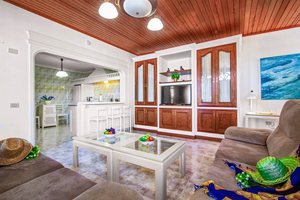 Casa Sussa | Jet2Villas | Jet2holidays