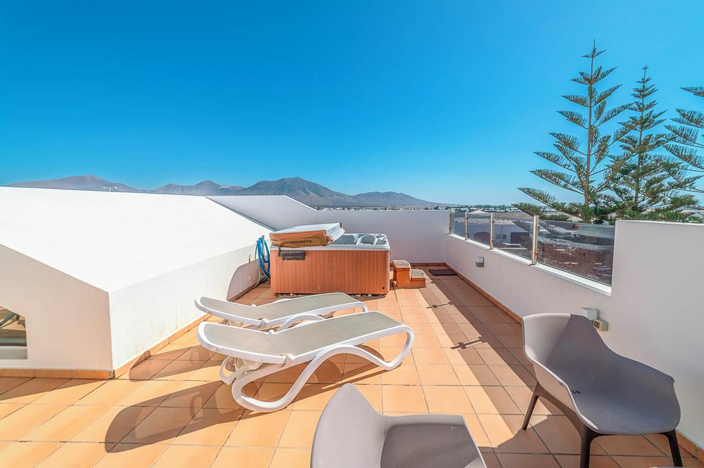 Villa Muellen | Jet2Villas | Jet2holidays