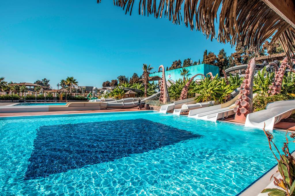 Atlantique Holiday Club - Kusadasi hotels | Jet2holidays