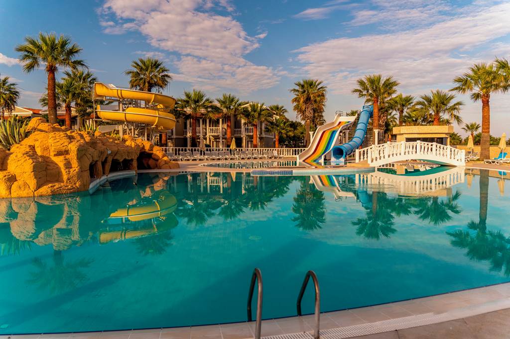 Lucas Didim Resort. - Didim - Izmir Area hotels | Jet2holidays