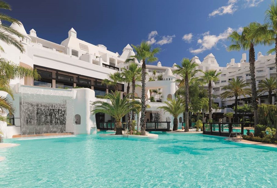 Estepona Holidays 2023/2024 | Estepona Hotels | Jet2holidays