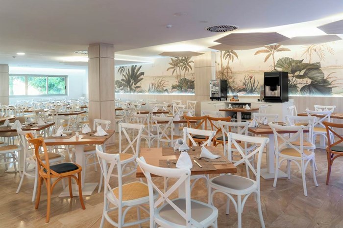 Sandos Griego - Torremolinos hotels | Jet2holidays