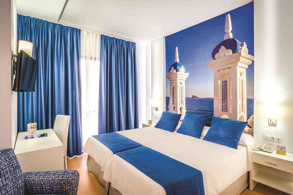 Avenida Hotel - Benidorm hotels | Jet2holidays