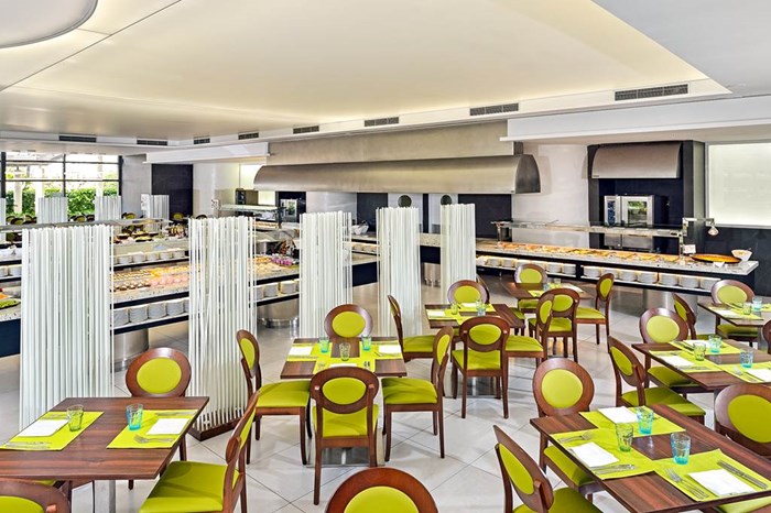 Melia Benidorm - Benidorm hotels | Jet2holidays