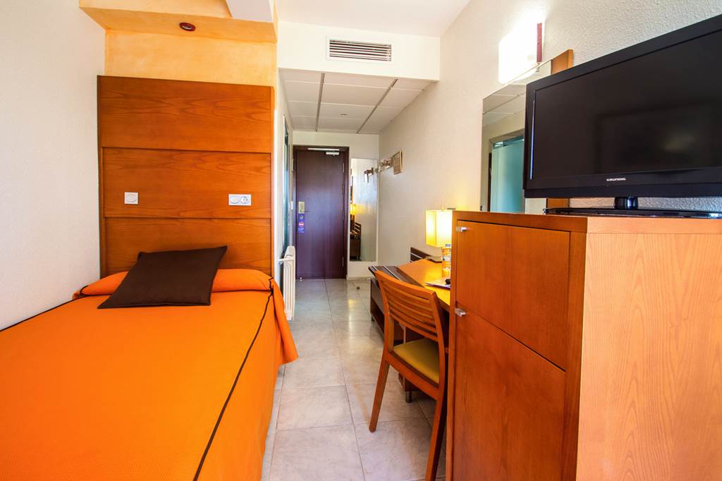 Hotel Servigroup Diplomatic - Benidorm hotels | Jet2holidays