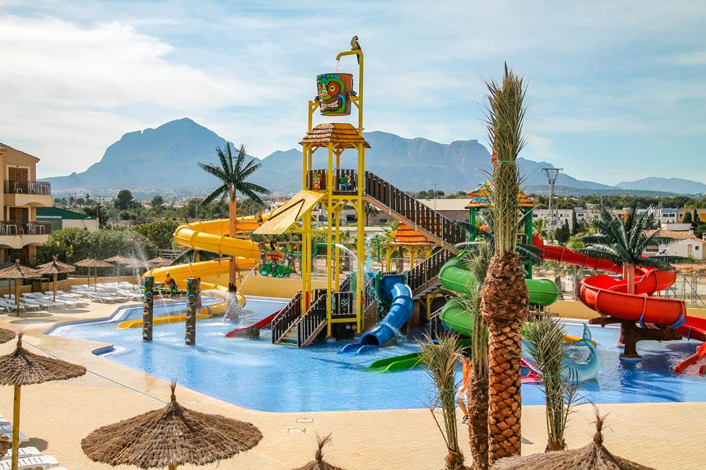 Albir Garden Resort & Aquapark - Albir hotels | Jet2holidays