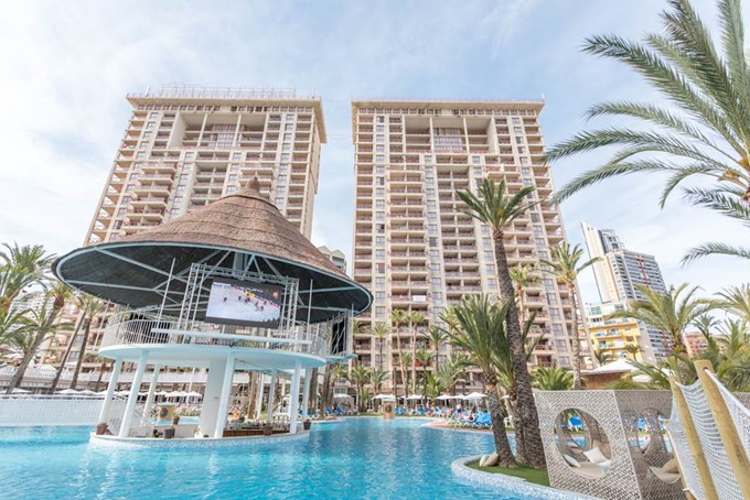 Magic Tropical Splash - Benidorm Hotels | Jet2holidays