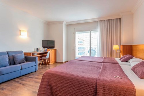 Hotel RH Victoria - Benidorm hotels | Jet2holidays