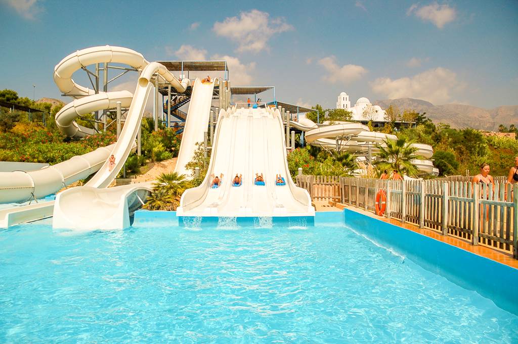 Magic Natura Animal Waterpark & Polynesian Lodge Resort - Benidorm ...