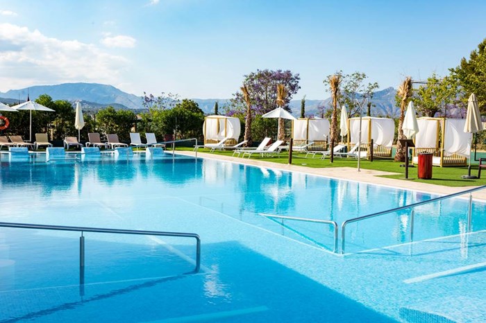 Magic Robin Hood - Benidorm hotels | Jet2holidays