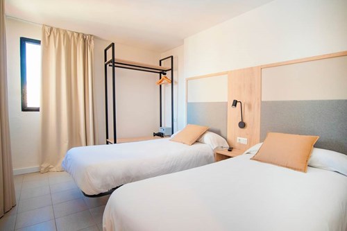 Dynastic Rooms Apartments - Benidorm hotels | Jet2holidays