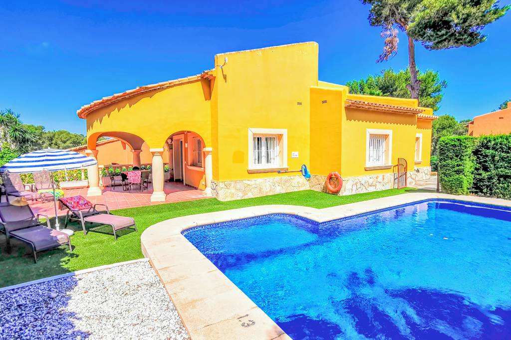 Villa Monte Cereza | Jet2Villas | Jet2holidays