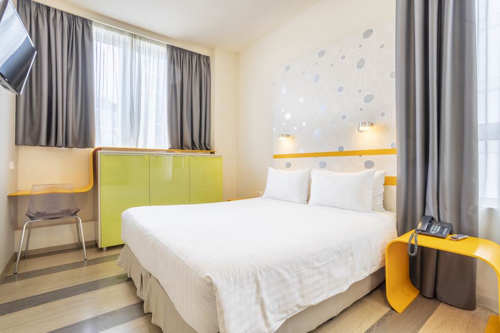 Amazon Hotel Athens - Athens City hotels | Jet2holidays
