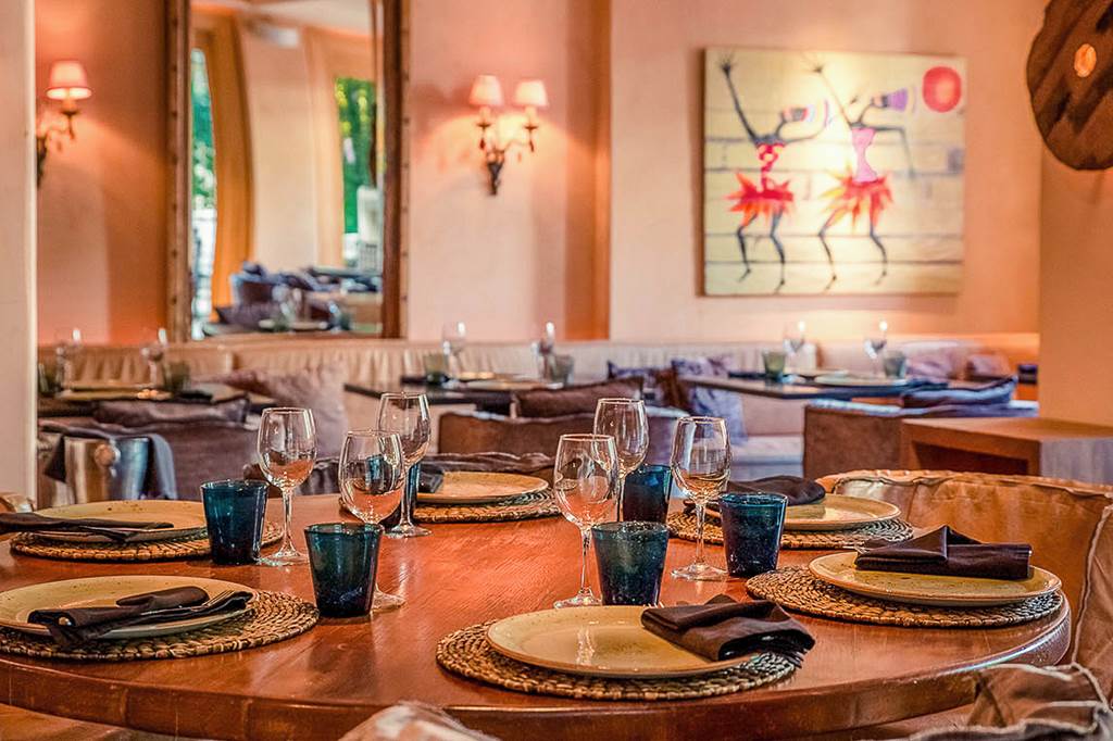 The Margi - Vouliagmeni hotels | Jet2holidays