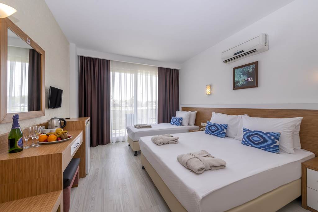 A Hotel Side - Side hotels | Jet2holidays