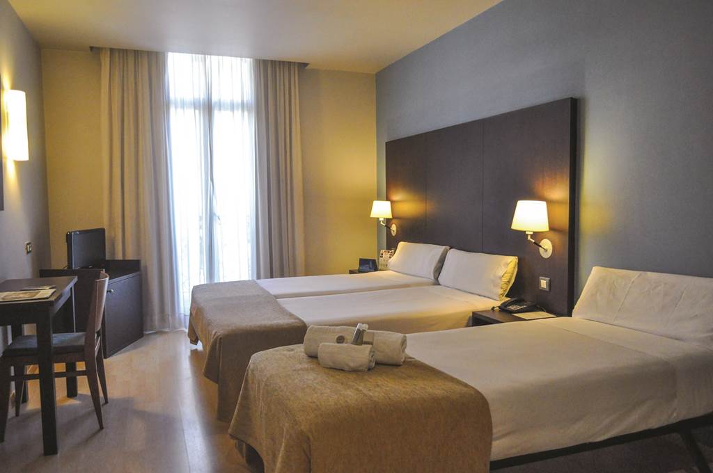 Oriente Atiram Hotel - Barcelona hotels | Jet2holidays