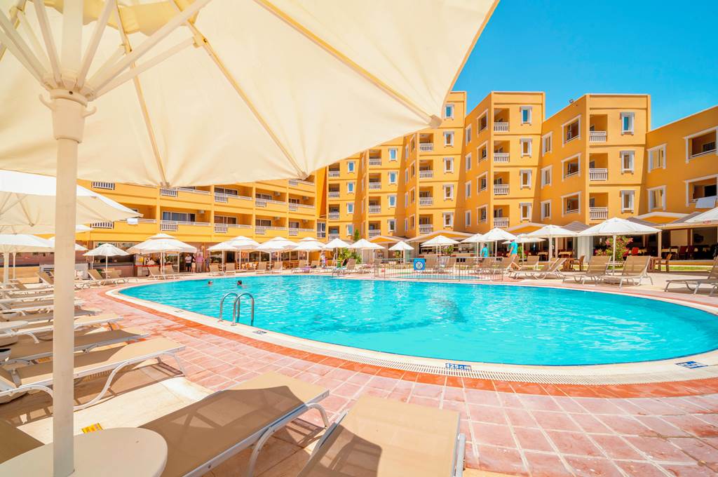 Hotel Esra Family Suites - Didim - Bodrum Area hotels | Jet2holidays