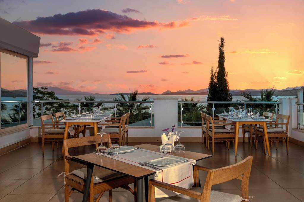 Labranda TMT Bodrum Resort - Bodrum Resort hotels | Jet2holidays