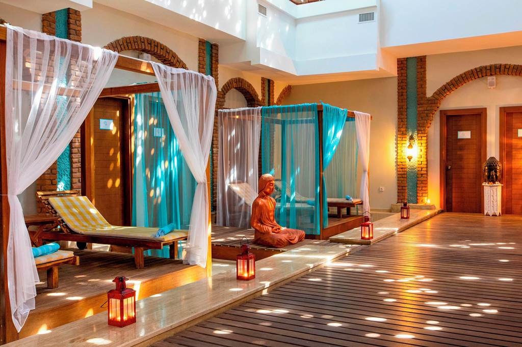 Selectum Collection Bodrum - Turgutreis hotels | Jet2holidays