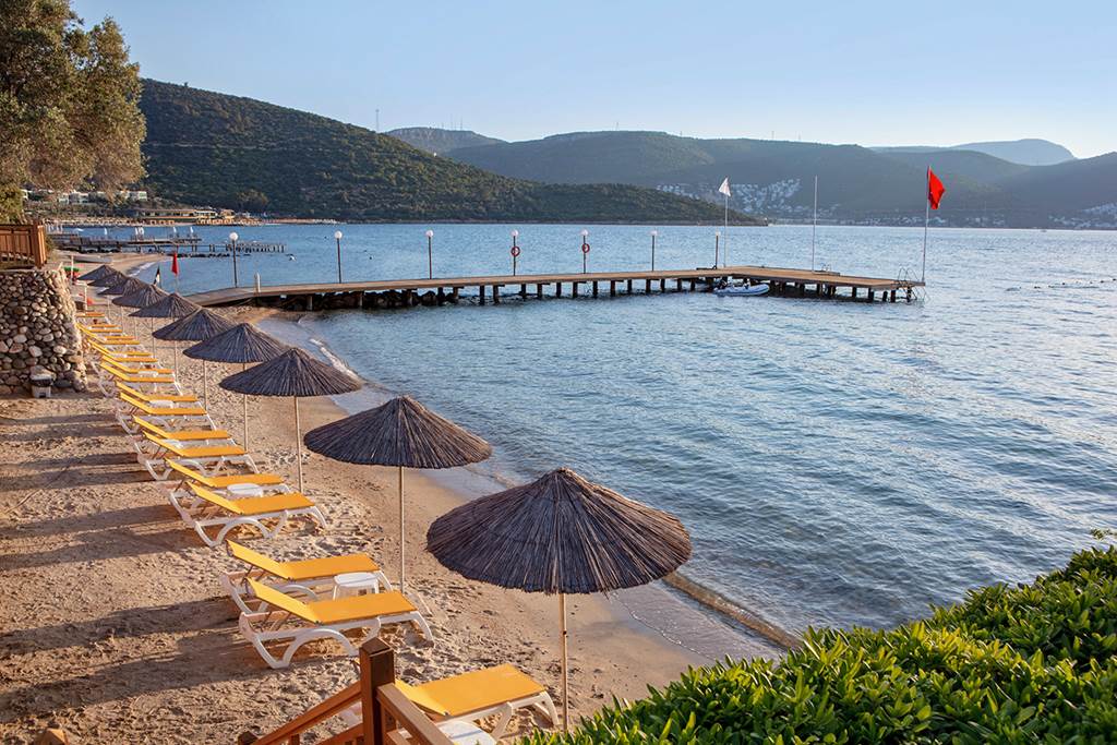DoubleTree by Hilton Bodrum Isil Club Resort. - Torba hotels | Jet2holidays