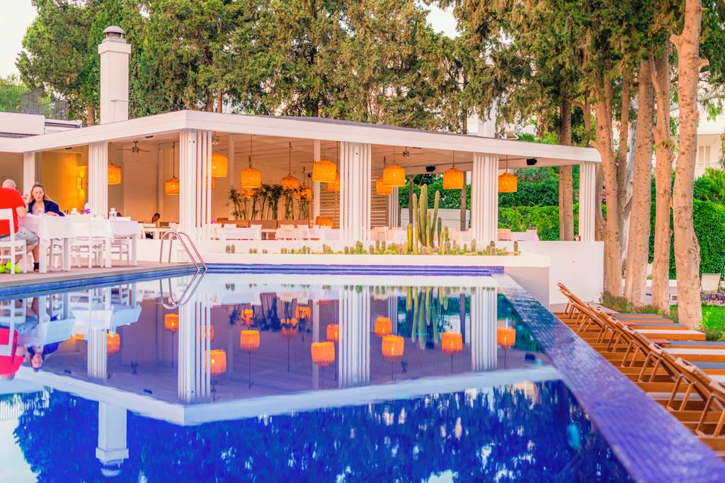 LIV Hotel by Bellazure - Turgutreis hotels | Jet2holidays