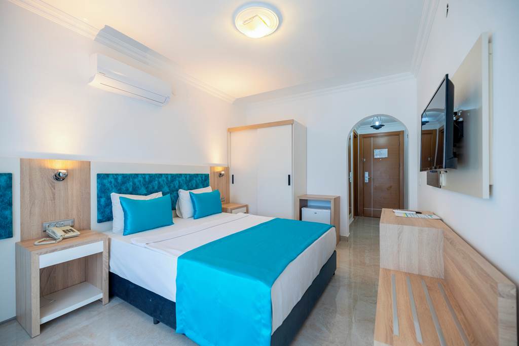 Sami Beach Hotel - Gumbet hotels | Jet2holidays