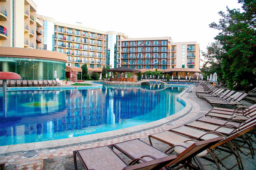 Tiara Beach - Sunny Beach hotels | Jet2holidays