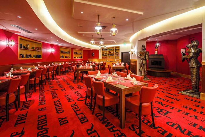 Explorers Hotel - Paris Disney hotels | Jet2holidays