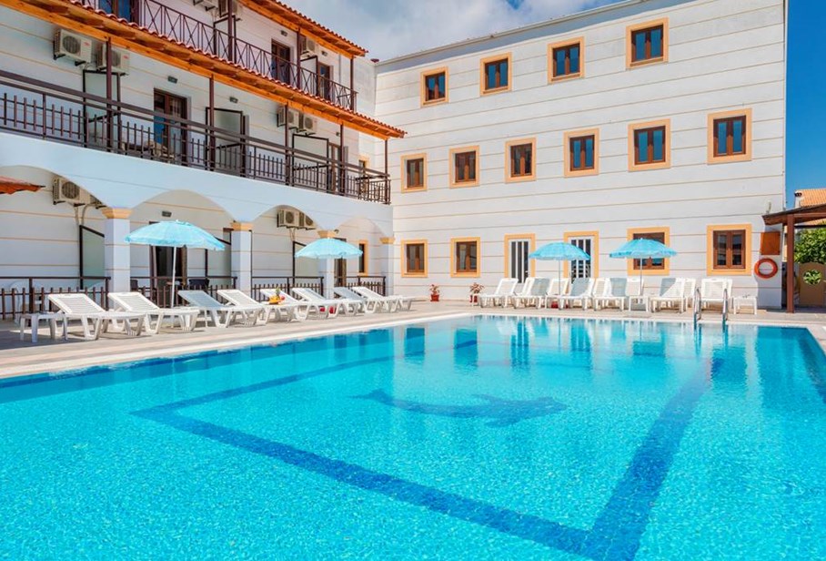 Kavos Holidays 2023/2024 | Kavos Hotels | Jet2holidays