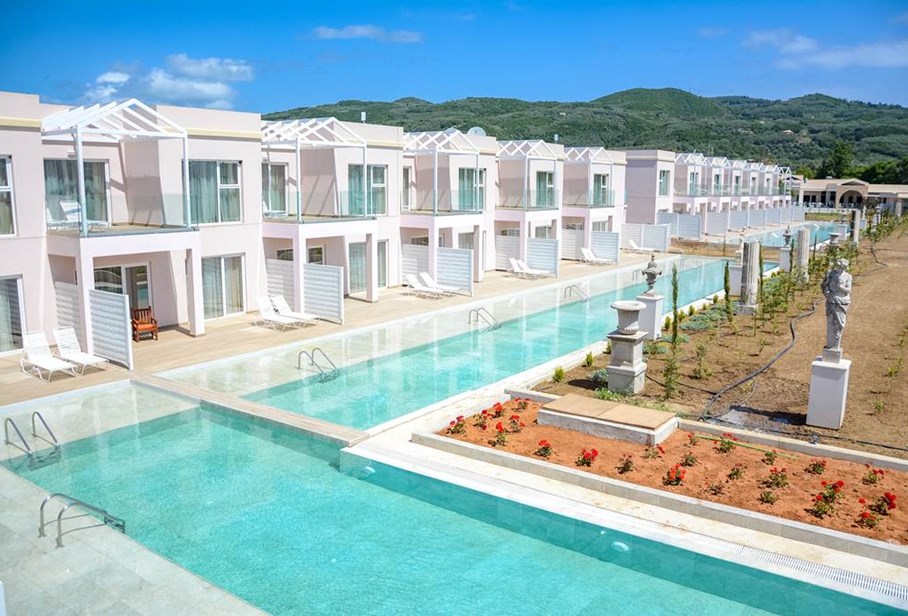 St George South Holidays & Best Deals 2024/2025 | St George South ...