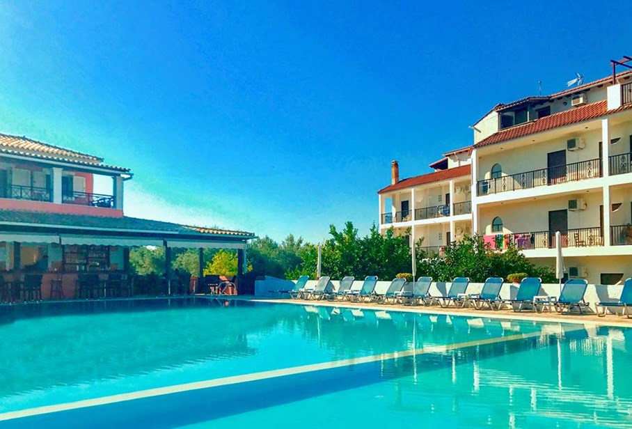 St George South Holidays 2021/2022 | Jet2holidays