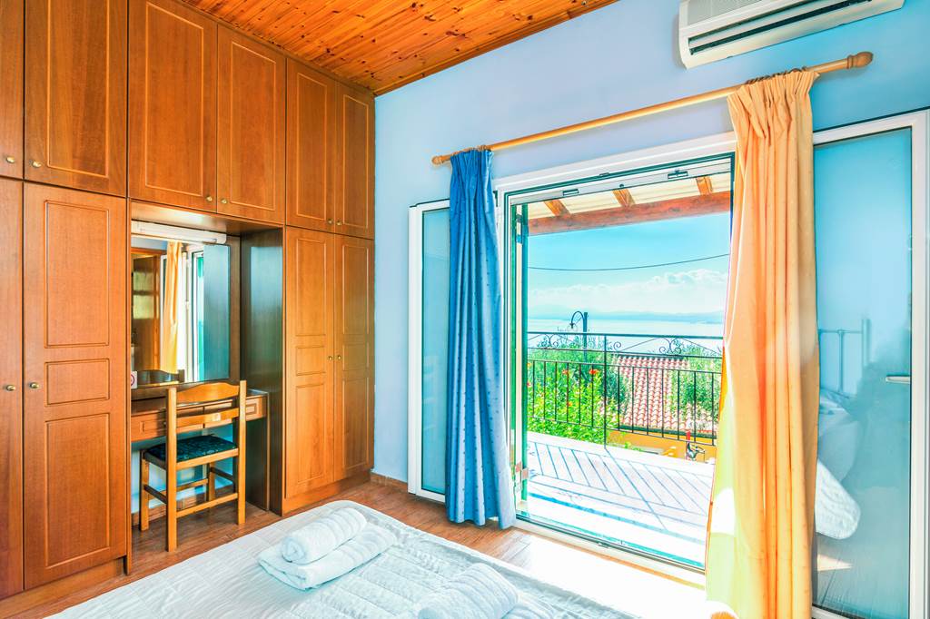 Villa Yiannakis | Jet2Villas | Jet2holidays