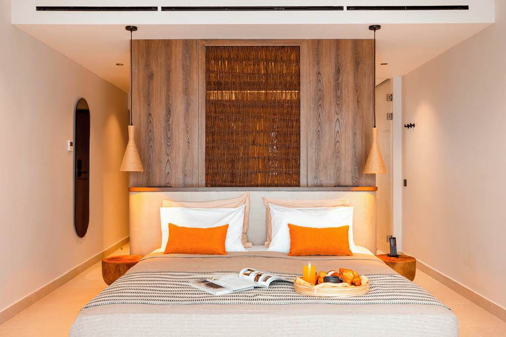 Cabo Corfu - Kavos hotels | Jet2holidays