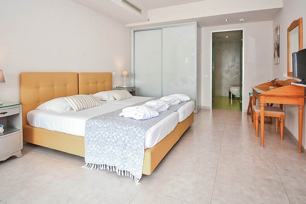 Villa Athiri House | Jet2Villas | Jet2holidays