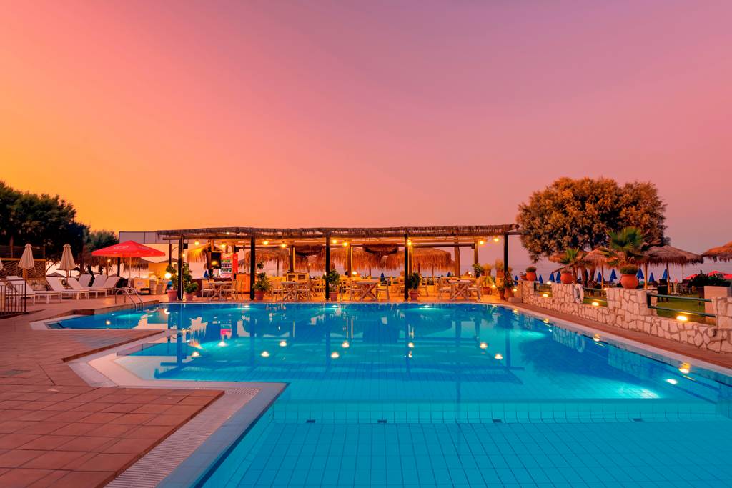 Erato Beach Hotel - Platanias - Chania hotels | Jet2holidays