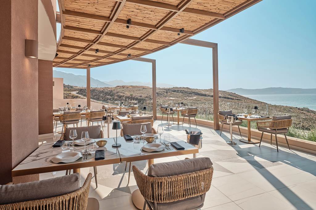 Oros Luxury Beach Resort. - Rethymnon - Chania hotels | Jet2holidays