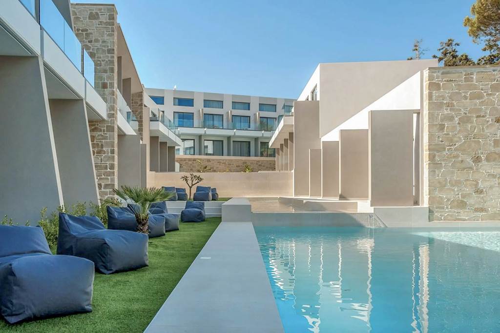 Phos Hotel - Platanias - Chania hotels | Jet2holidays