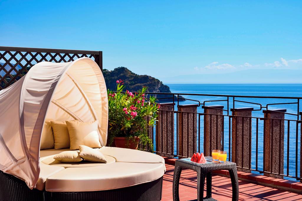 UNAHOTELS Capotaormina - Taormina hotels | Jet2holidays