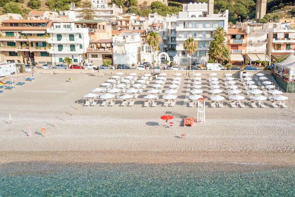 Albatros Beach Hotel - Letojanni hotels | Jet2holidays