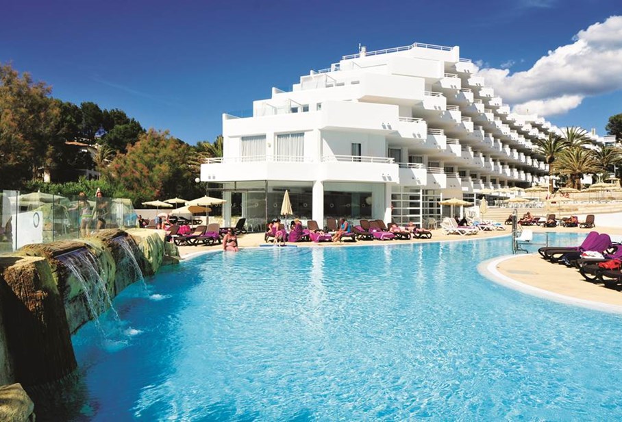 Santa Ponsa Holidays 2023/2024 | Santa Ponsa Hotels | Jet2holidays
