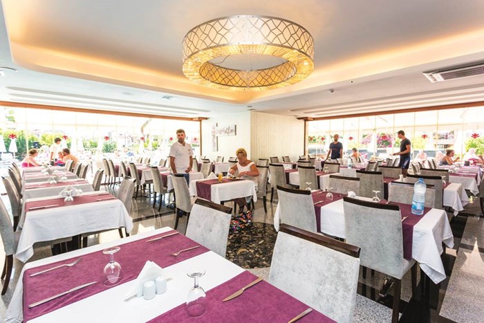 Pasa Bey - Marmaris hotels | Jet2holidays