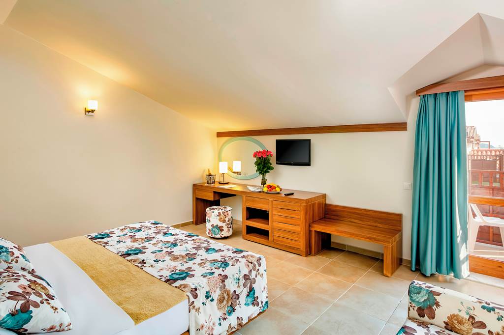 Club Tuana - Fethiye hotels | Jet2holidays