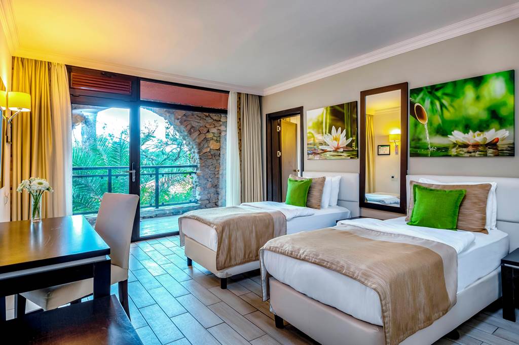 Marmaris Bay Resort - Marmaris hotels | Jet2holidays